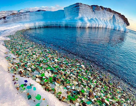 La playa donde la naturaleza ha transformado un vertedero ruso de ...
