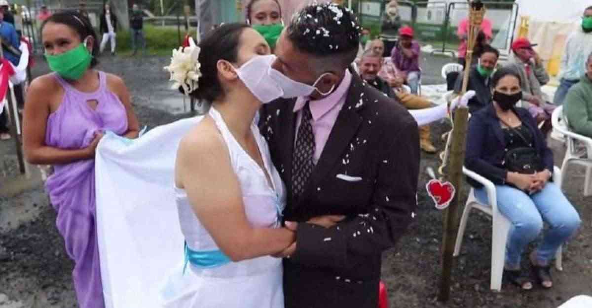 Pareja colombiana se casa tras conocerse en un refugio para indigentes ...